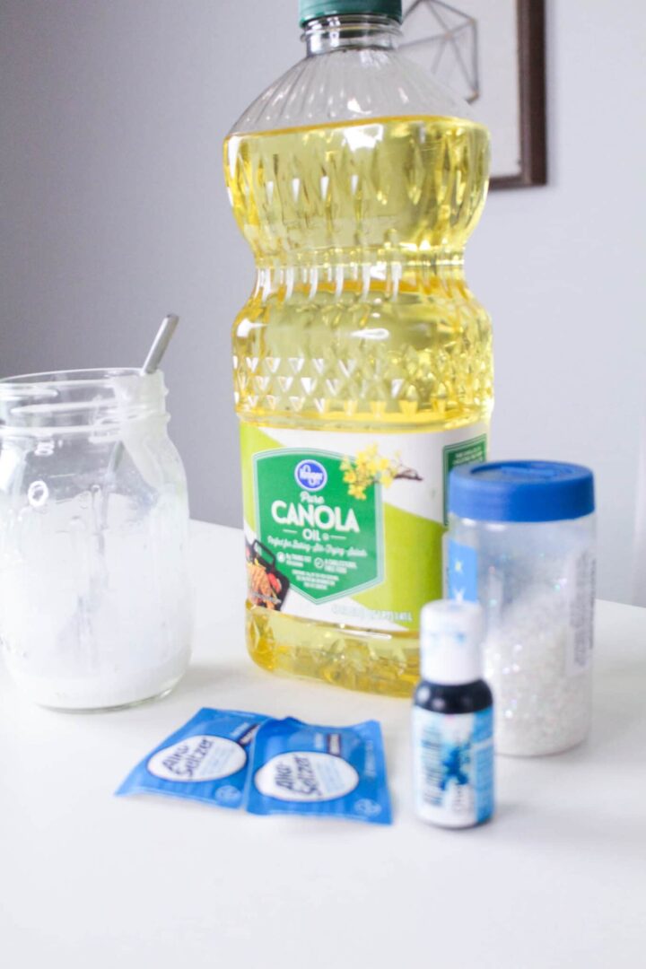 Easy Snow Storm in a Jar Experiment for Multiple Grades!
