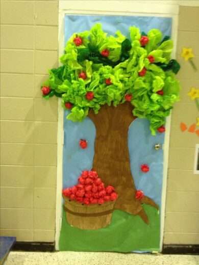 9 Harvest Classroom Door Decorations Perfect for Fall!