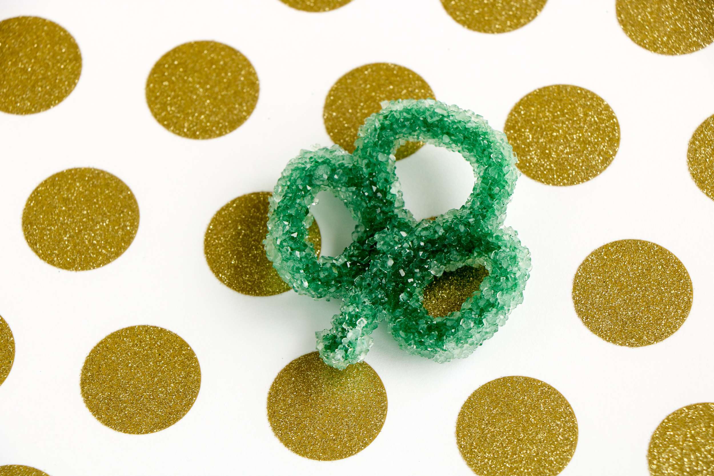 How to Make Crystal Shamrocks-St Patrick's Day Chemistry!